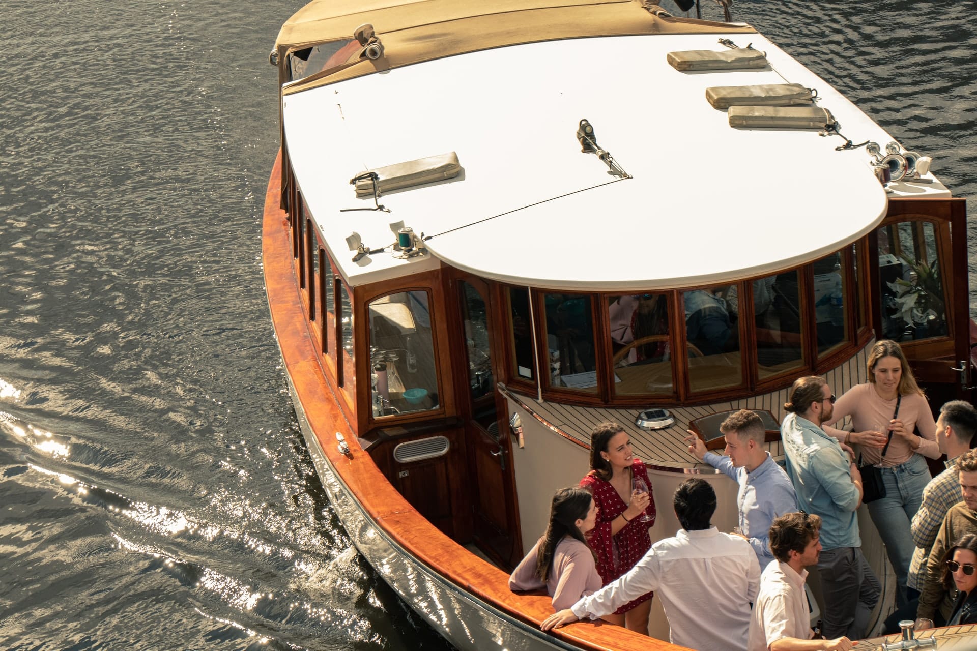 8 Tips for Throwing the Perfect Boat Party - EZ Dock Texas